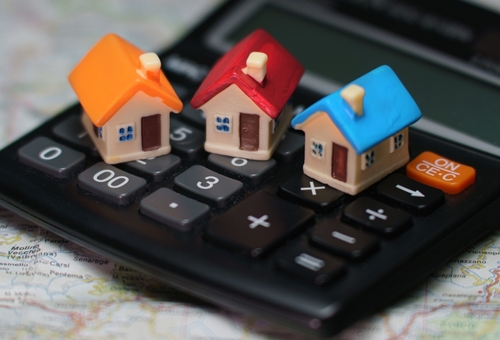 How Much Should I Charge For Rent? A Landlord's Guide